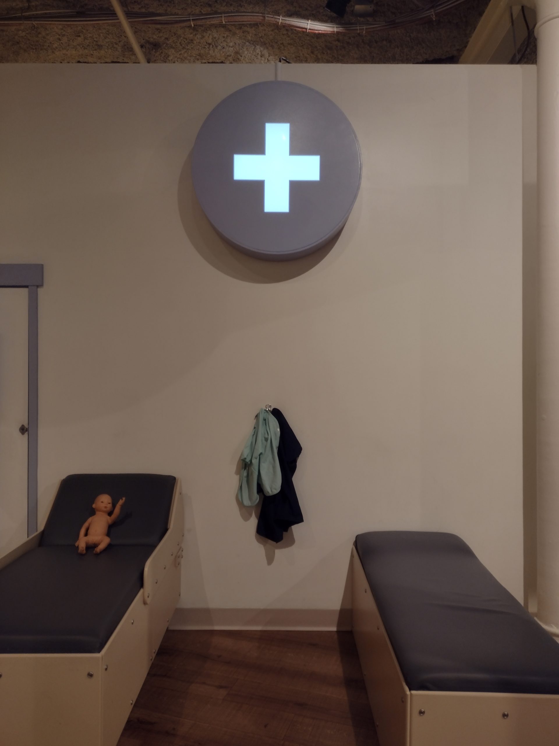 clinic signs | wilson makes